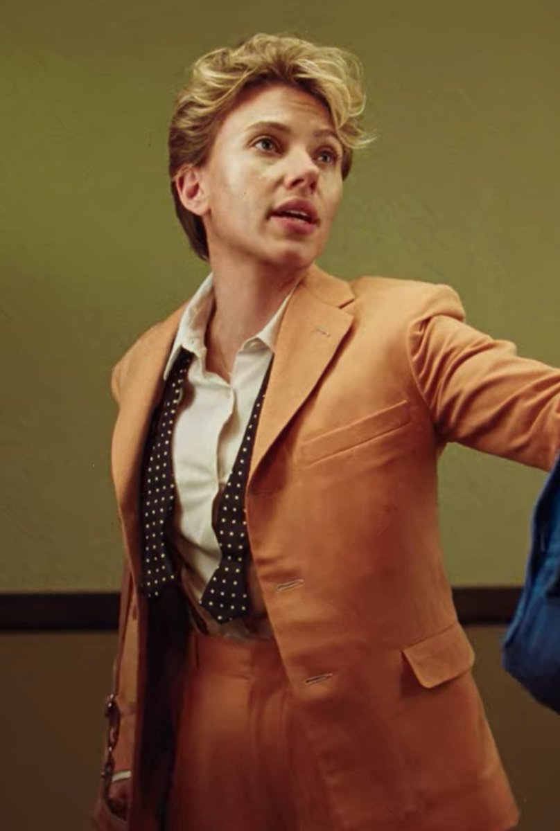 Falling Down: de Bowie para Scarlett